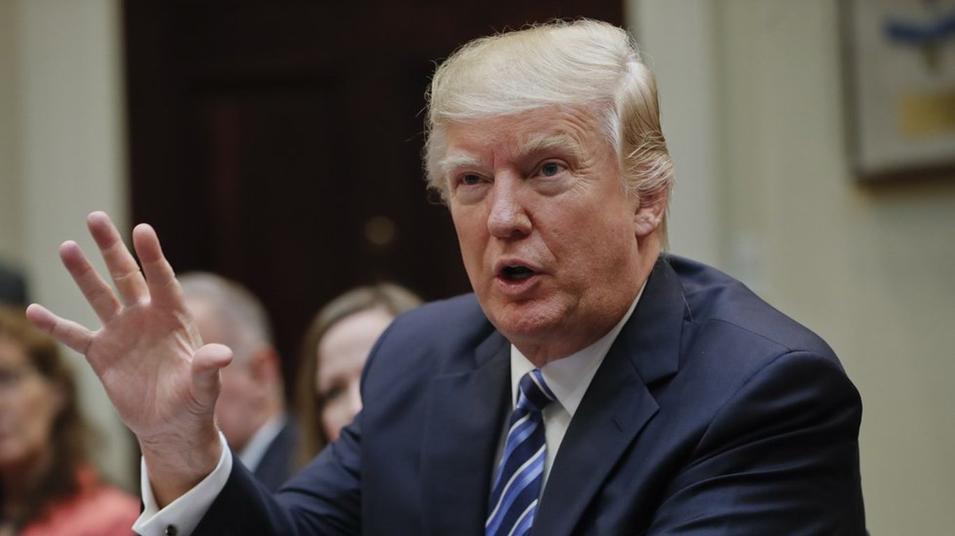 Trump is still keeping tabs on the Trump business