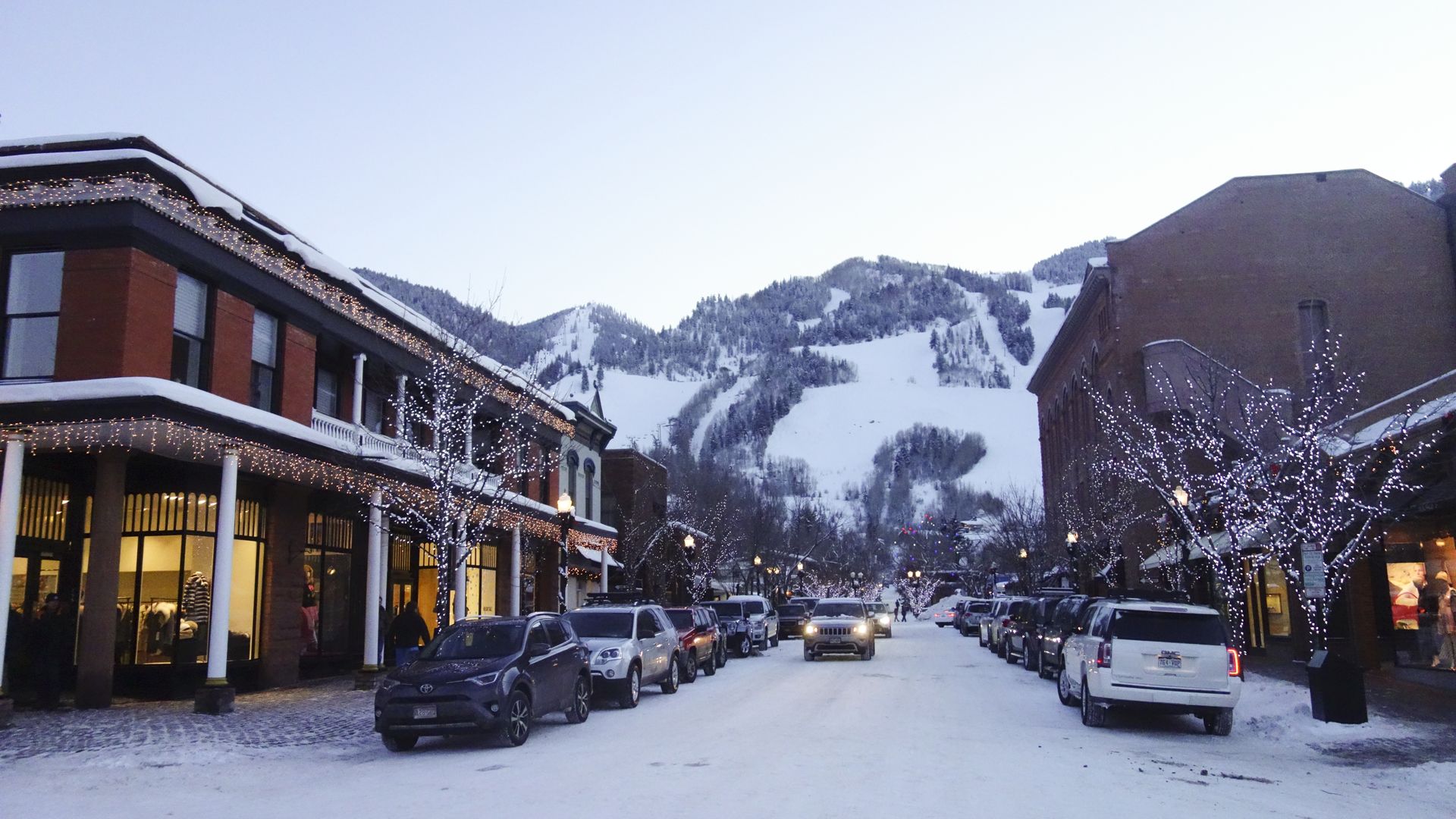 Colorado ski towns among nation's priciest ZIP codes - Axios Denver