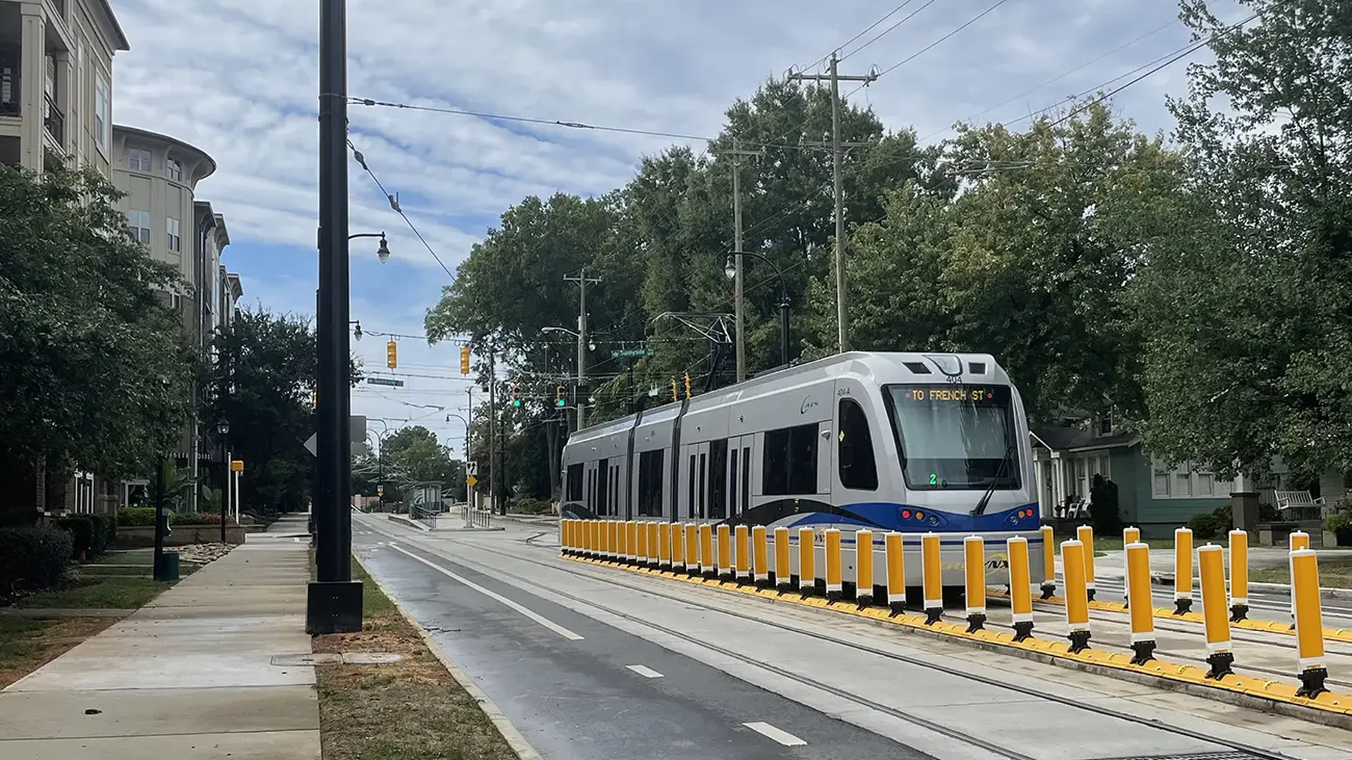 Guide: Everything you need to know about the CityLYNX Gold Line