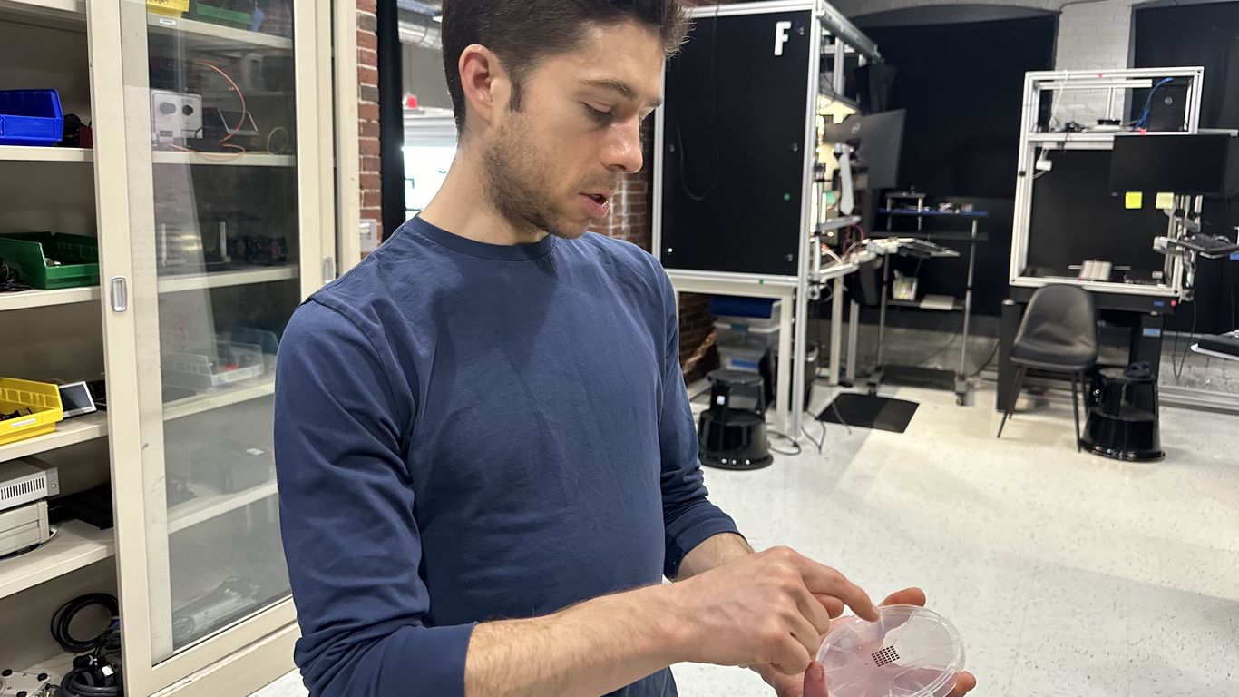 Boston startup Metalenz making next-gen smartphone lenses - Axios Boston