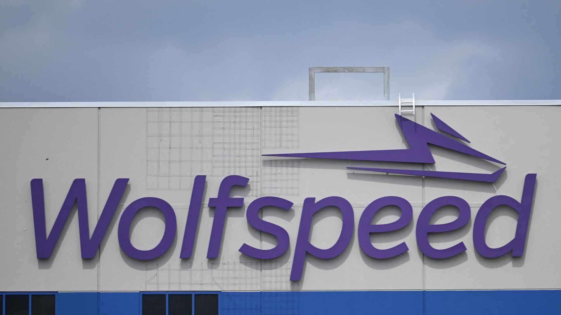 Wolfspeed cuts 20% of workforce ahead of ramp up in Chatham County - Axios Raleigh