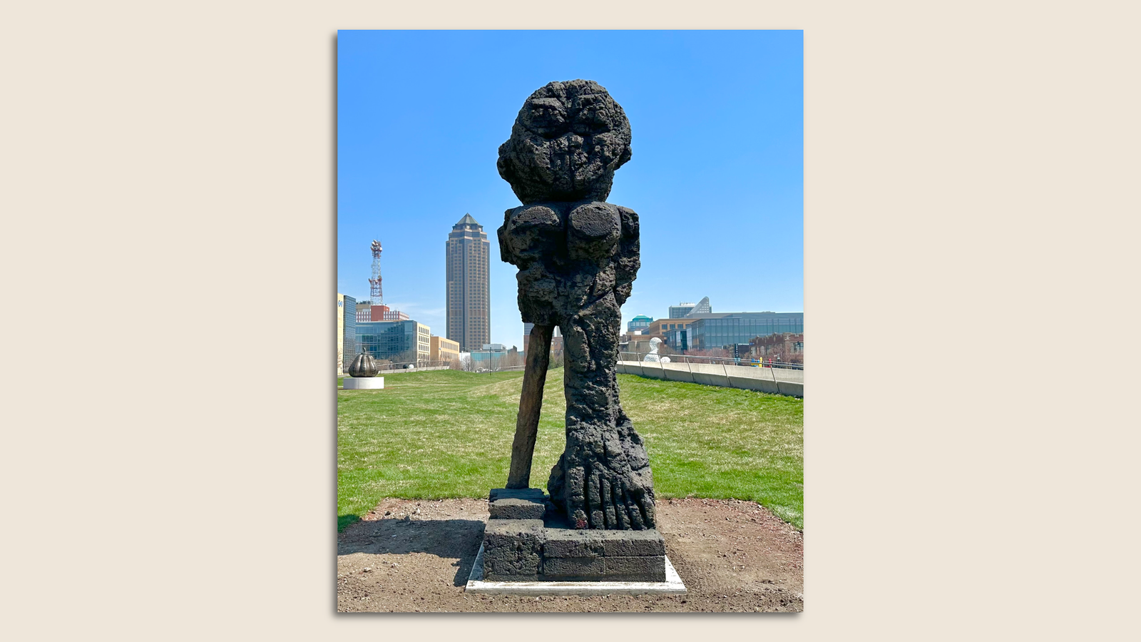 New installation at Pappajohn Sculpture Park in Des Moines - Axios Des ...