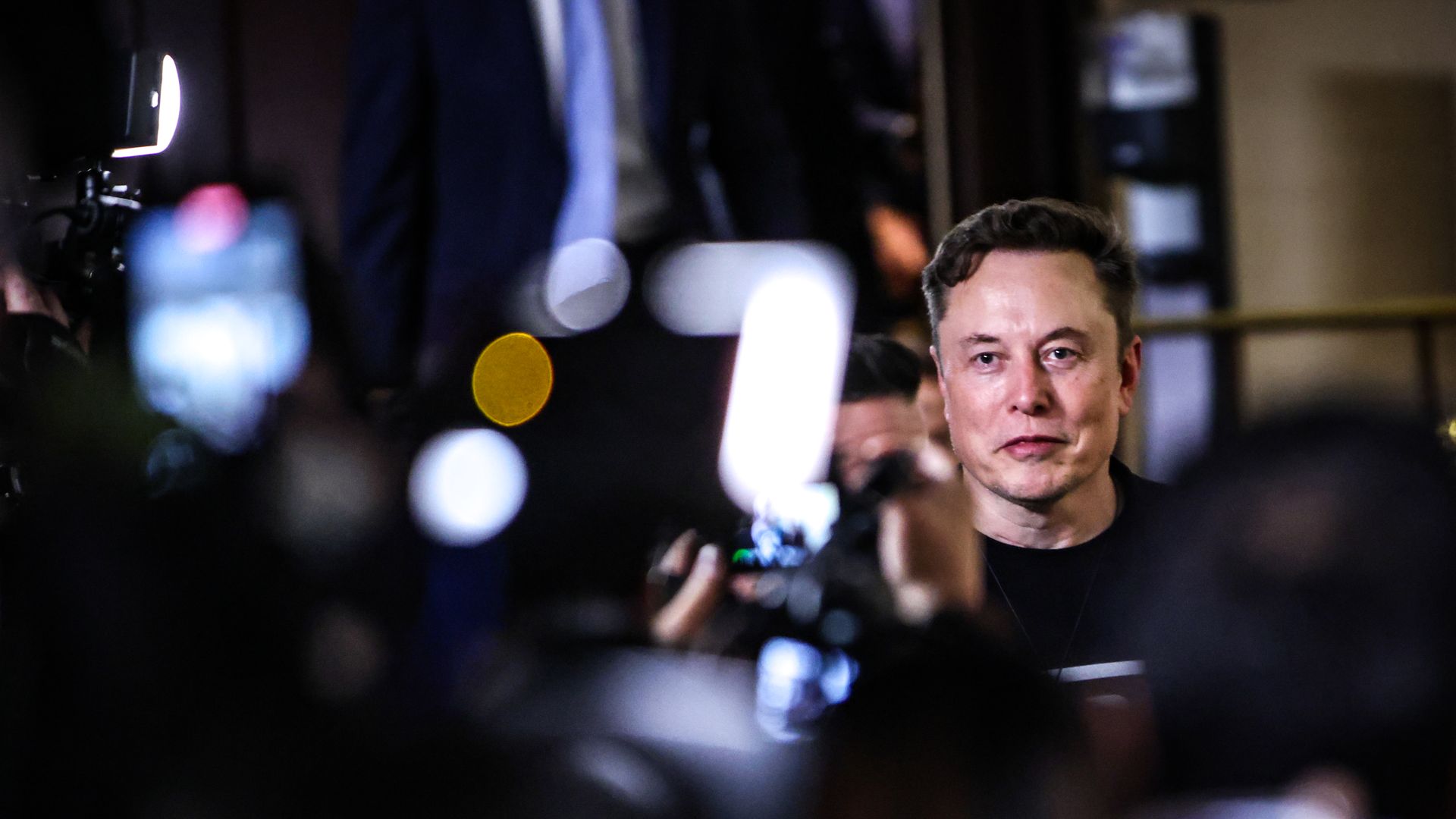 Musk's America Party has helpers — and challenges