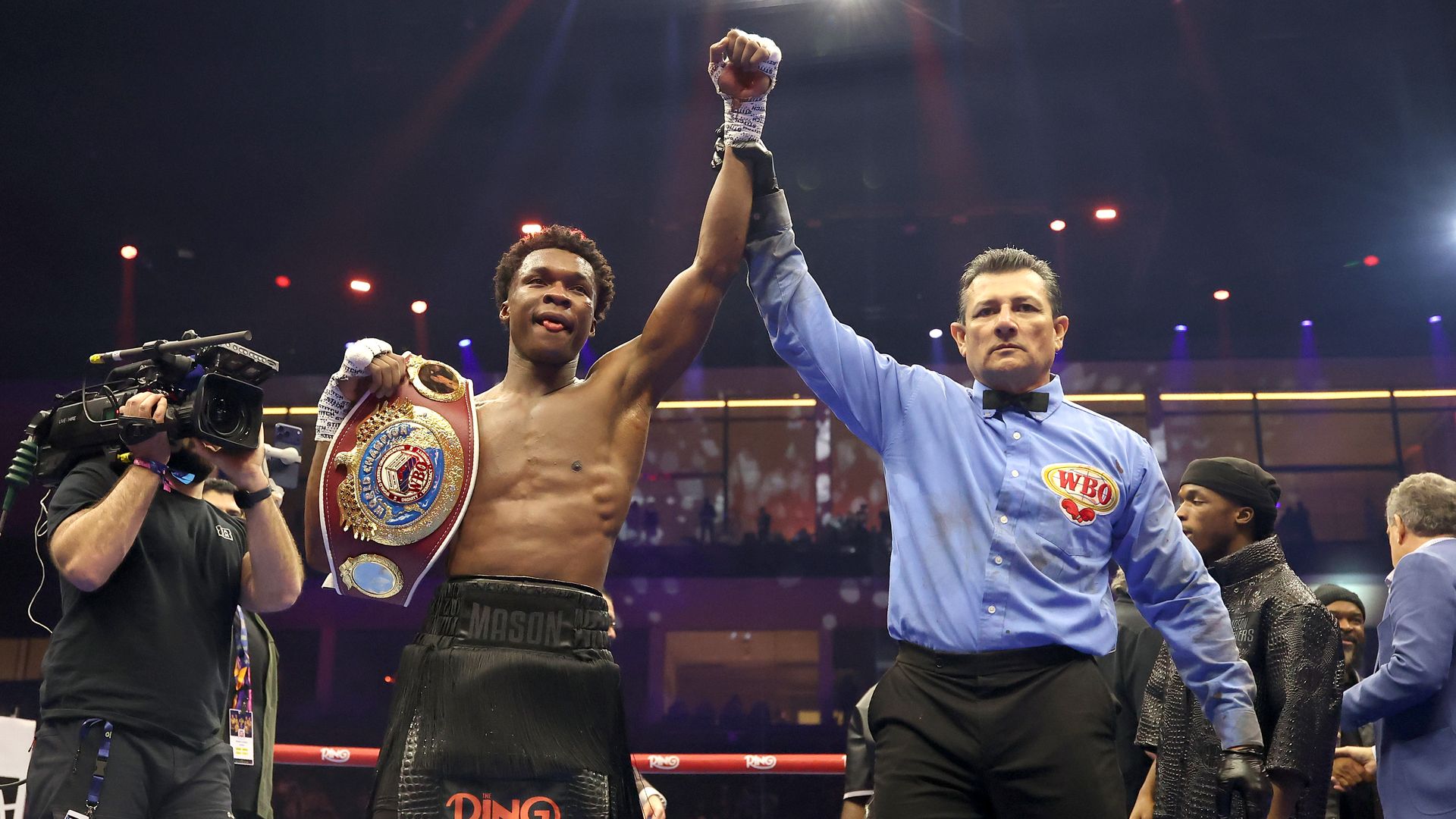 Abdullah Mason joins Cleveland's long line of boxing greats with title ...