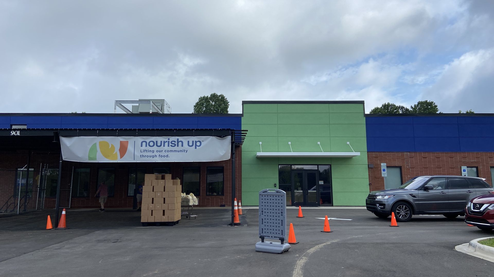 See inside Nourish Up's new west Charlotte Hunger Hub - Axios Charlotte