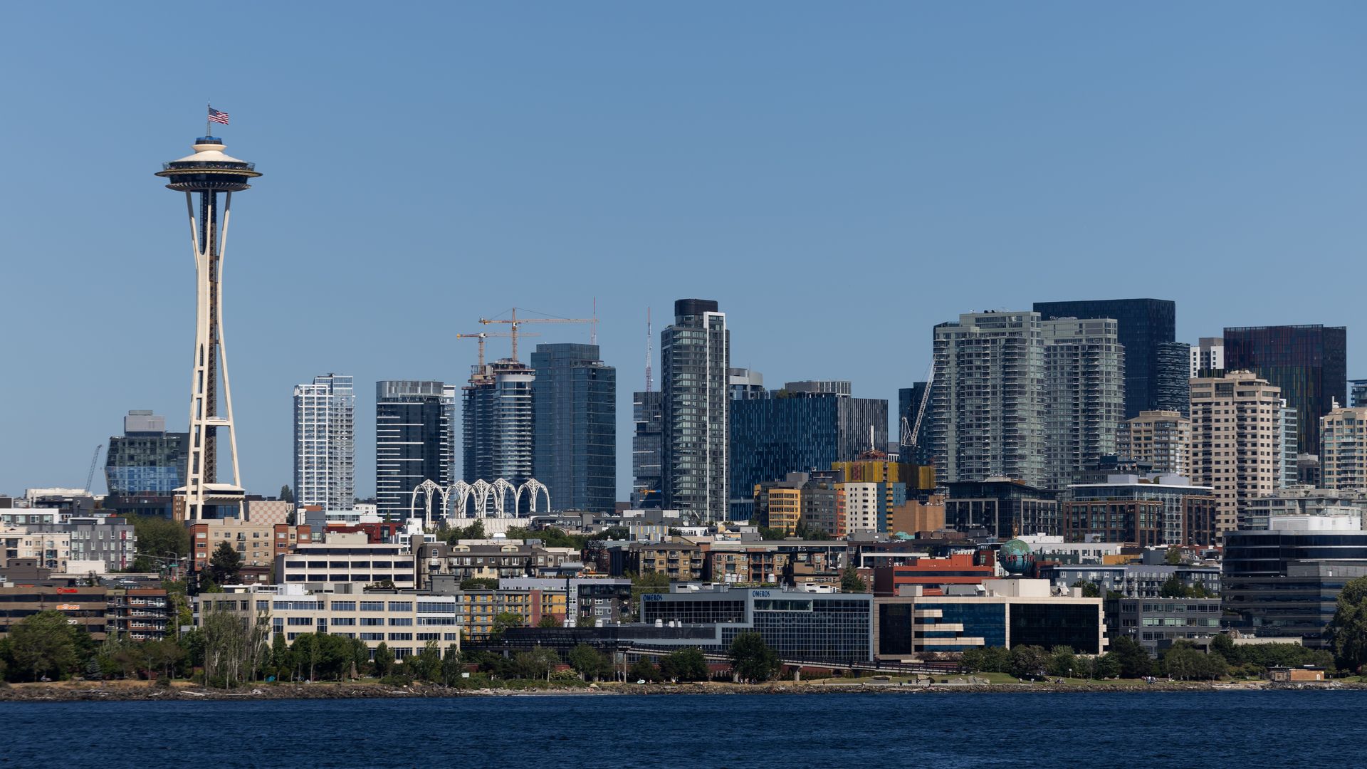 Thinking of Seattle? What locals want newcomers to know - Axios Seattle