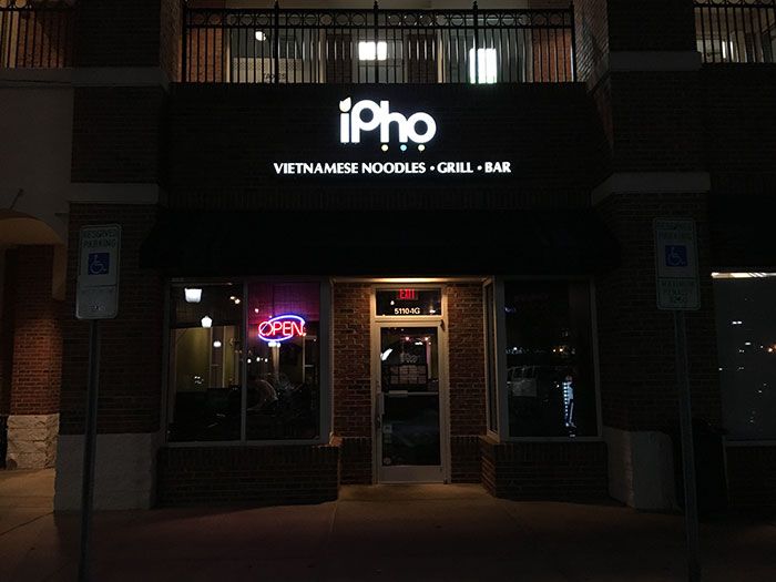 I’m obsessed with iPho on Park Road, and I need to tell everyone why ...
