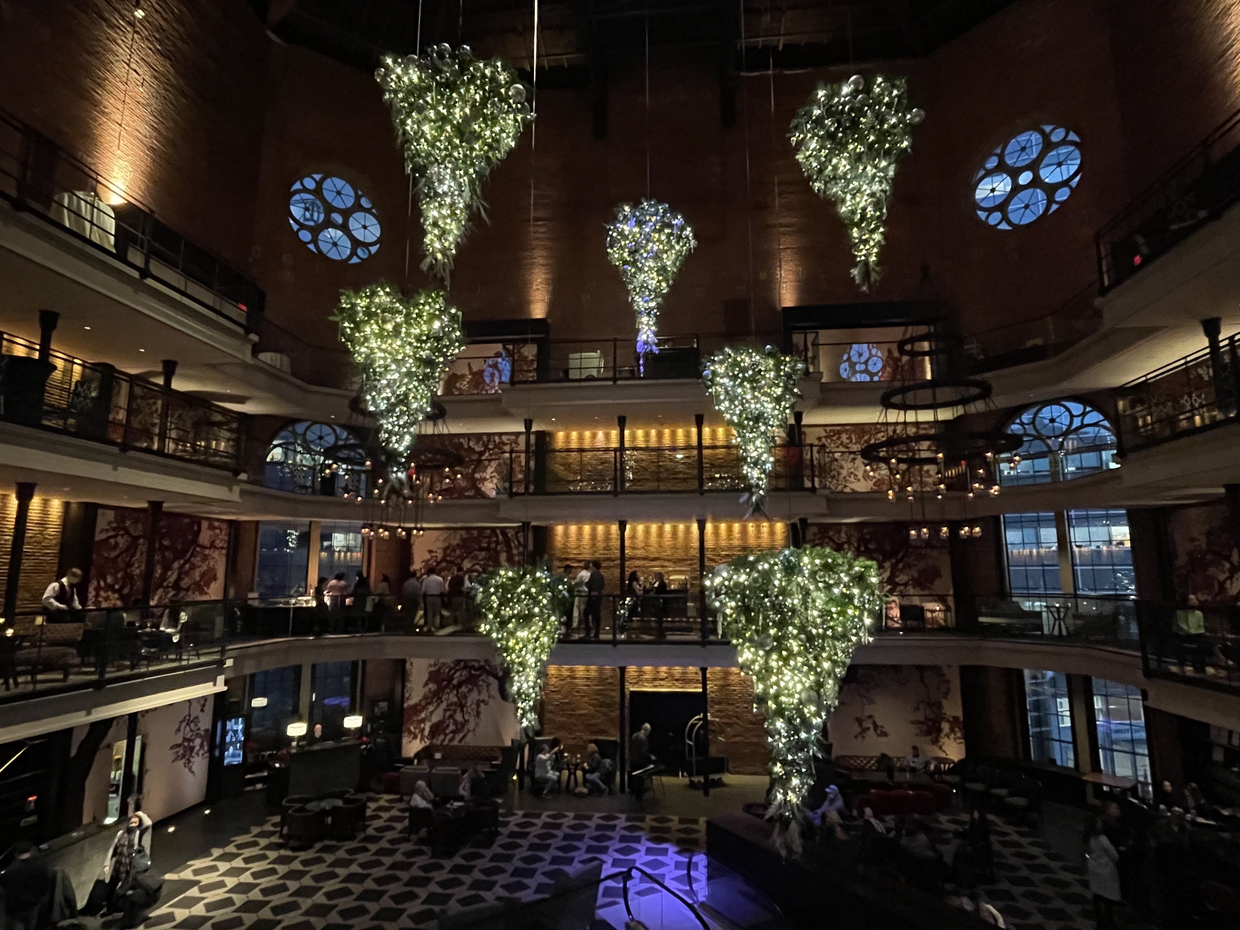 The 9 best Christmas light displays in Boston - Axios Boston