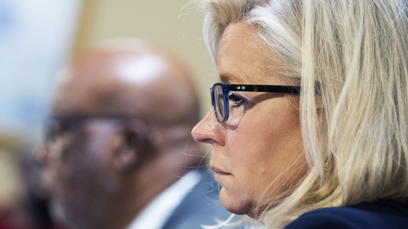 Trump to headline fundraiser for Liz Cheney challenger Trump to headline fundraiser for Liz Cheney challenger
