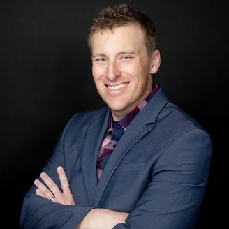 Nathan Bomey - Axios