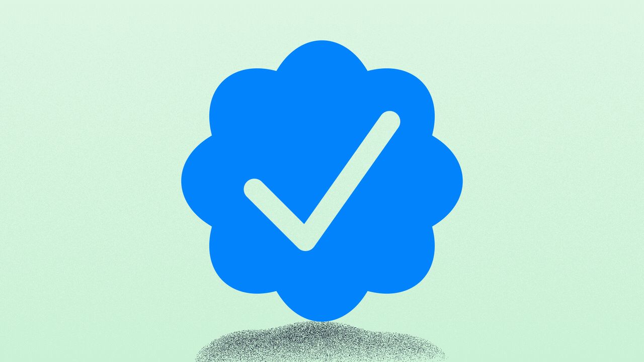 Twitter removes blue checkmarks from verified legacy accounts