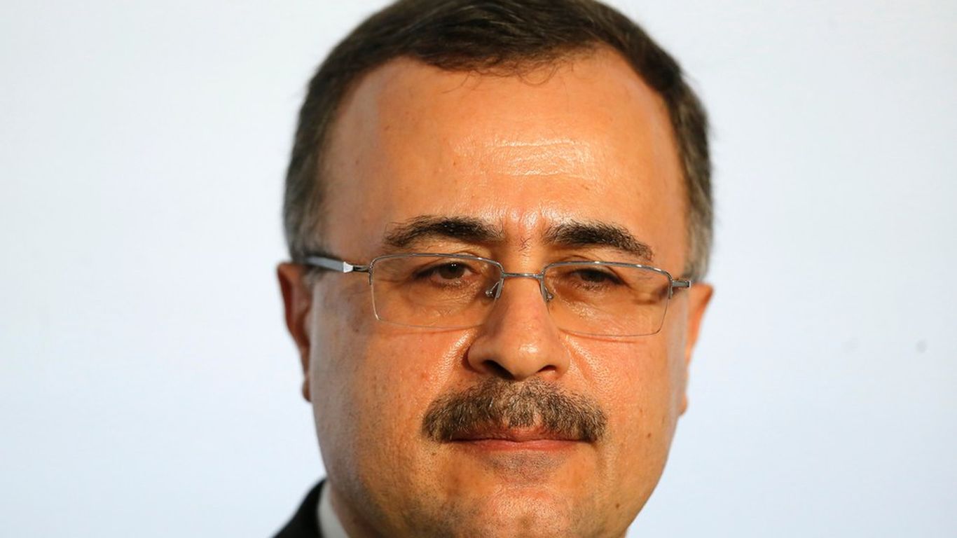 Aramco CEO says IPO is "on track"