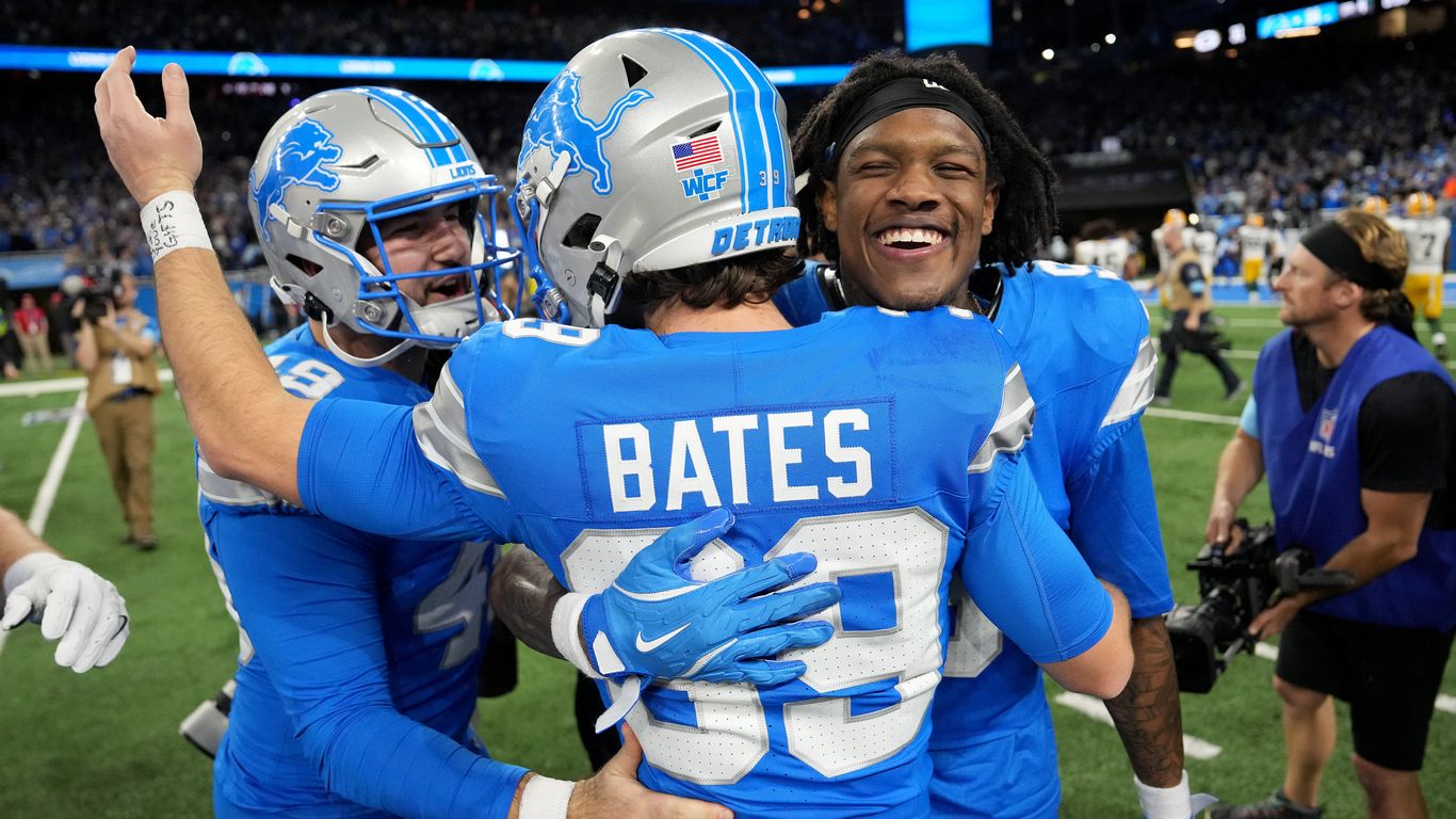 Lions fight through injuries to beat the Packers - Axios Detroit