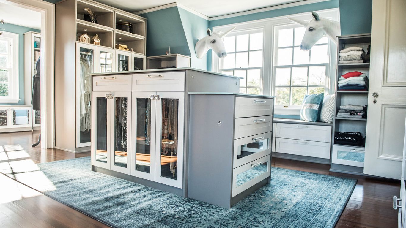 You can have the closet of your celebrity dreams when you work with the ...