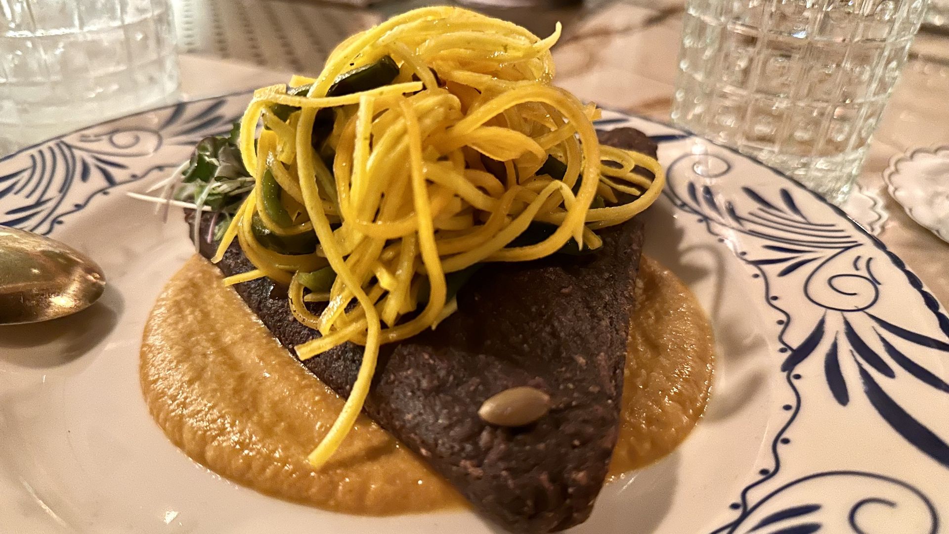 One taco to go: El Carlos Elegante - Axios Dallas