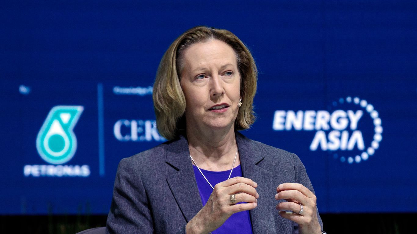 BP names Meg O'Neill CEO, Auchincloss steps down