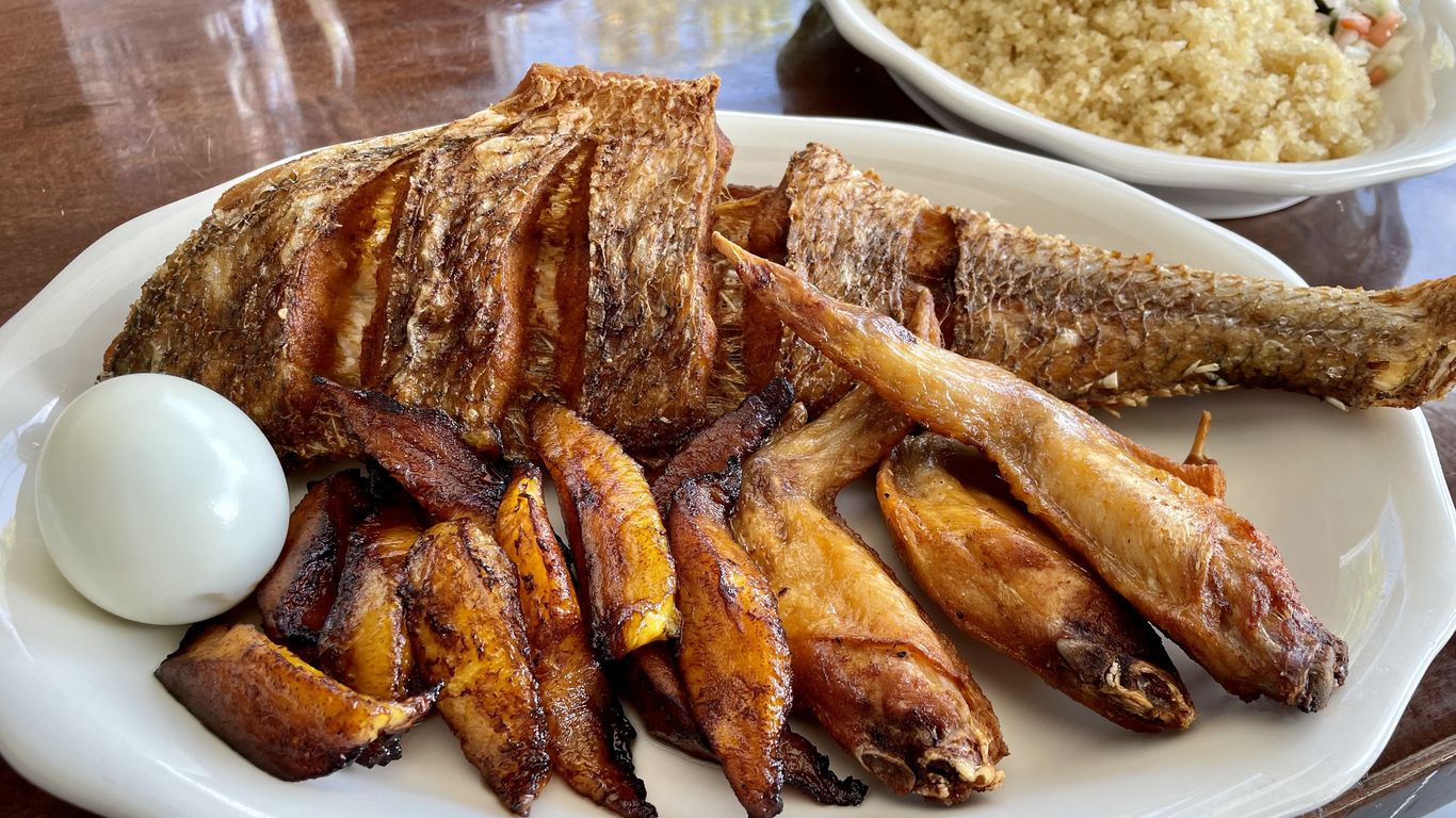 Home Touch Kitchen: Des Moines' new Afro-Soul food restaurant - Axios ...