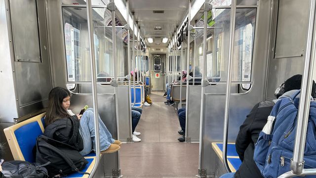 How to report problems on Chicago public transit - Axios Chicago