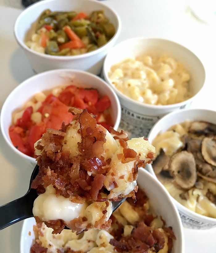 Potbelly rolls out “choose your toppings” mac and cheese today - Axios ...