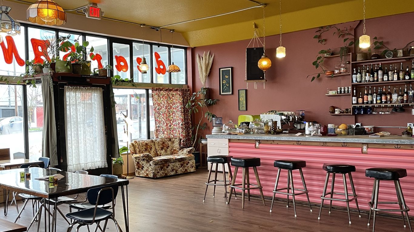 Cocktail bar Dear Sandy opens in Portland's Kerns neighborhood - Axios ...