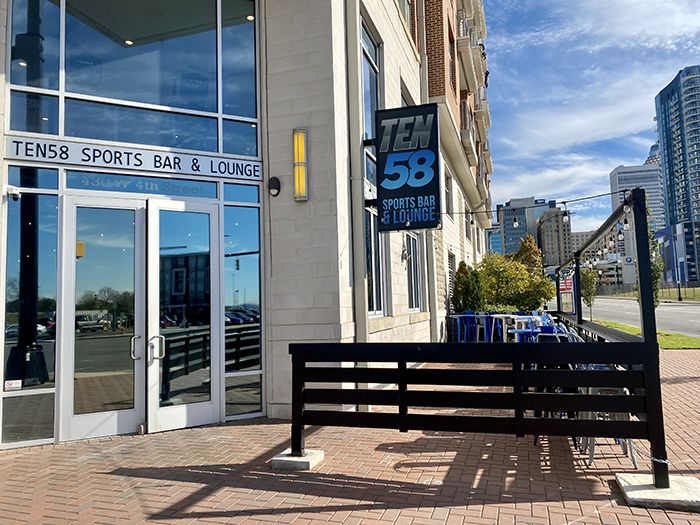 Former NFL player Thomas Davis is opening a new sports bar and lounge in Uptown - Axios Charlotte