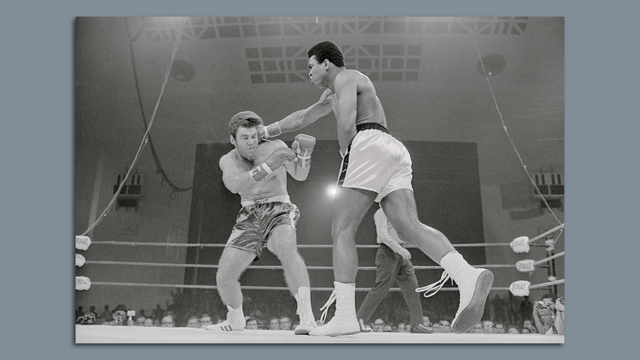 Remember When Atlanta Helped Ali Get Back In The Ring Axios Atlanta