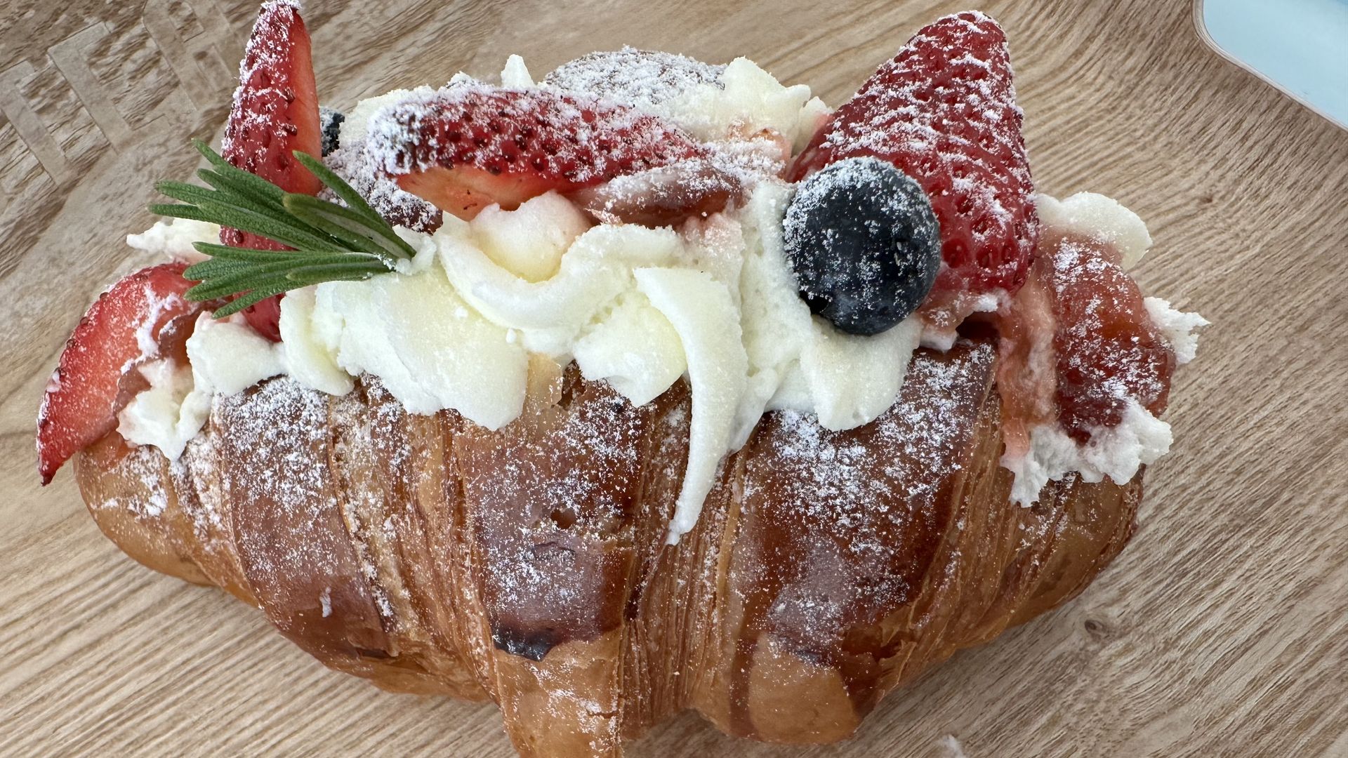 Must-try Richmond restaurants: Brecotea Taiwanese bakery - Axios Richmond