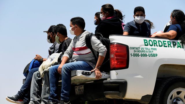 Scoop: Illegal border crossings most in over decade — with four months ...