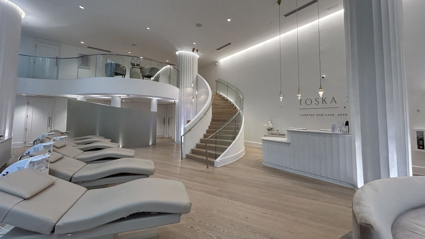 Meet the Charlotte spa owner giving facials to celebrities like Paris ...