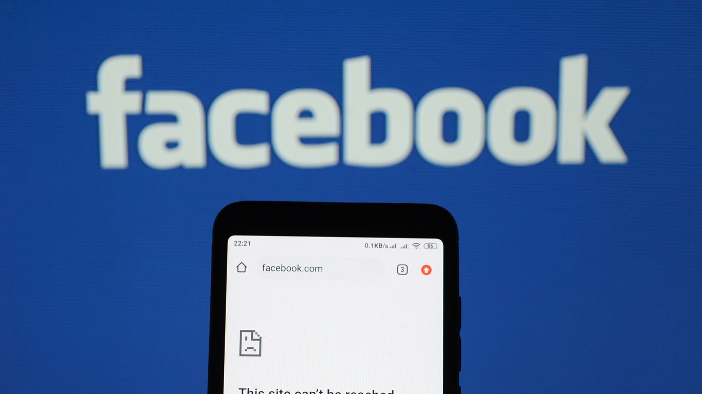 Facebook: Outage caused by routine maintenance error