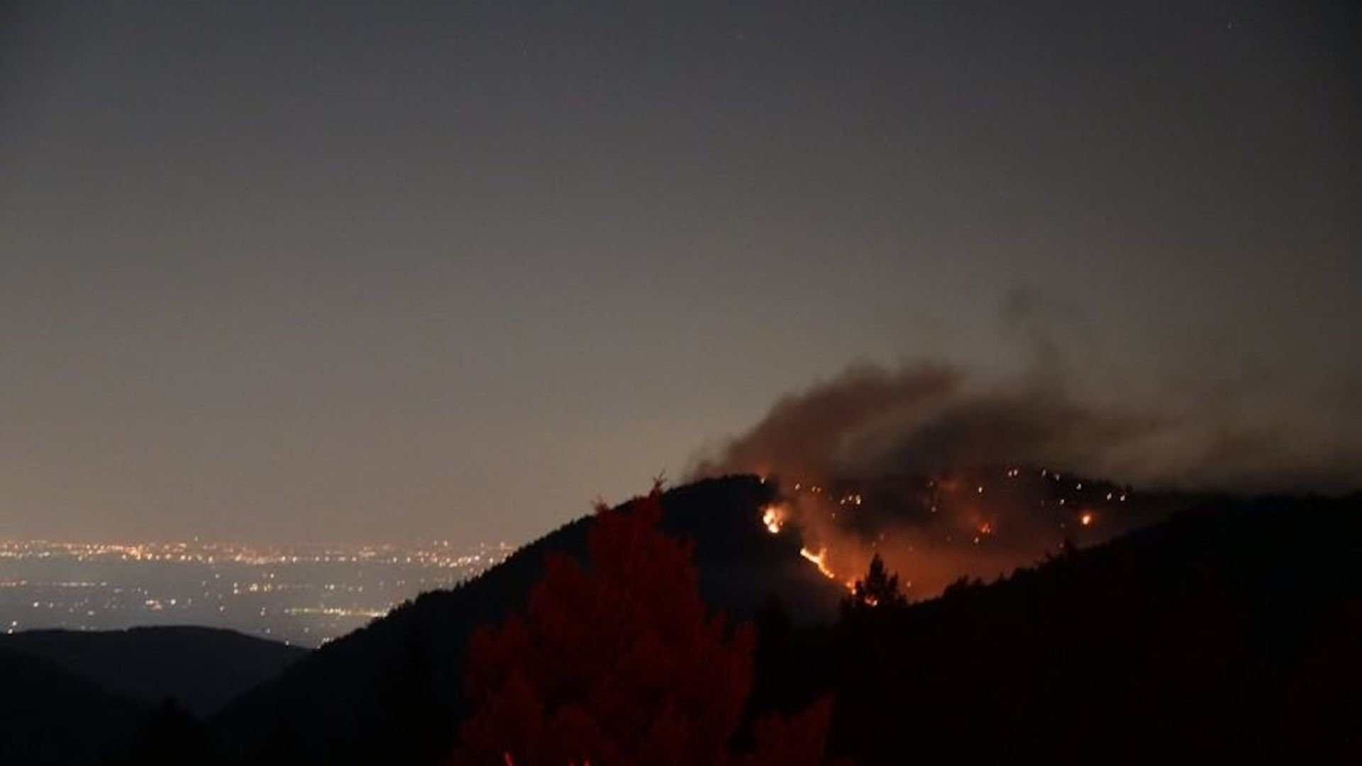 Colorado investigators seek clues to what sparked wildfires - Axios Denver