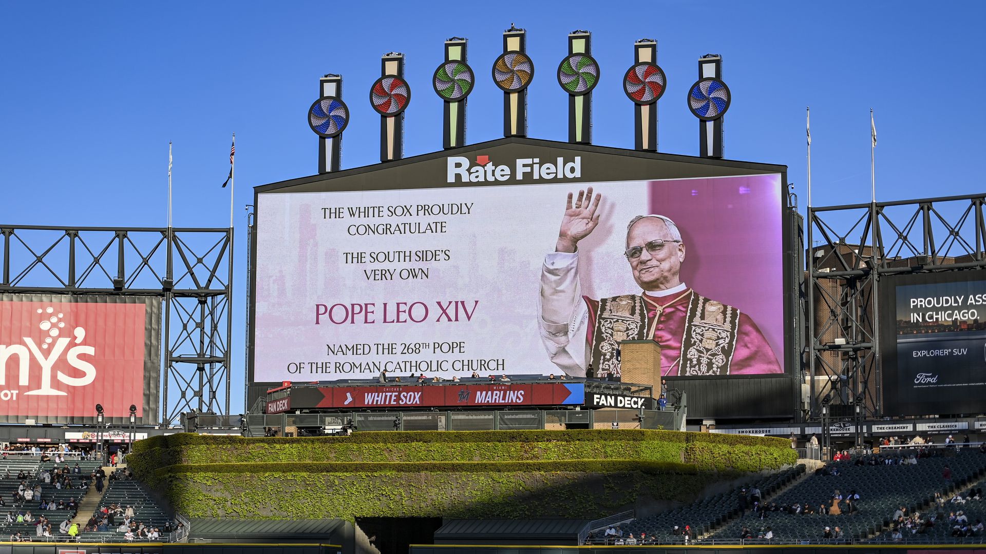 Chicago reacts to Pope Leo XIV with "Da Pope" trademark requests ...