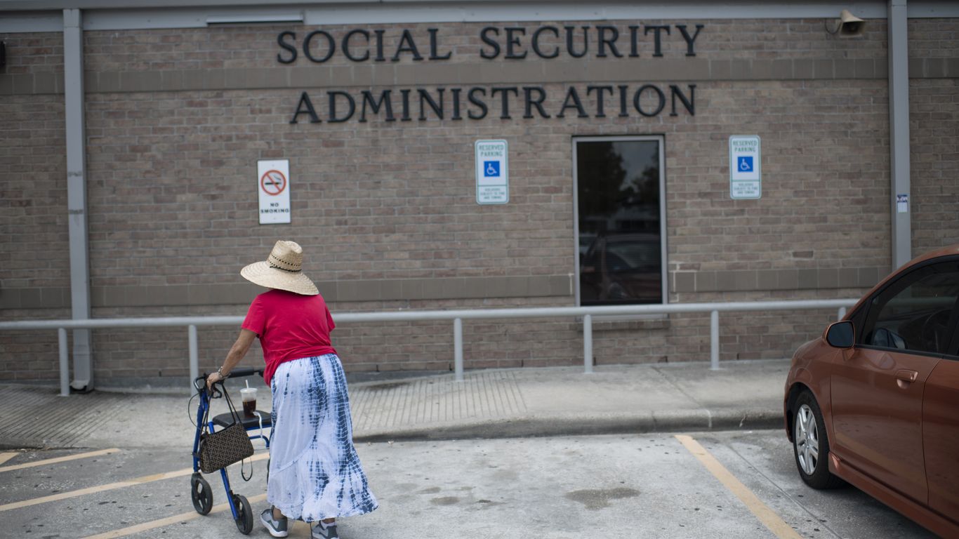 Trump's Social Security check decision affects small portion of Texans ...