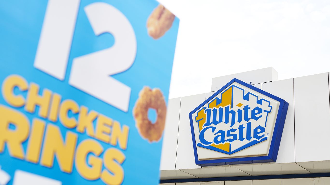 Cravers Hall of Famer: White Castle inducts man who visited 165 ...
