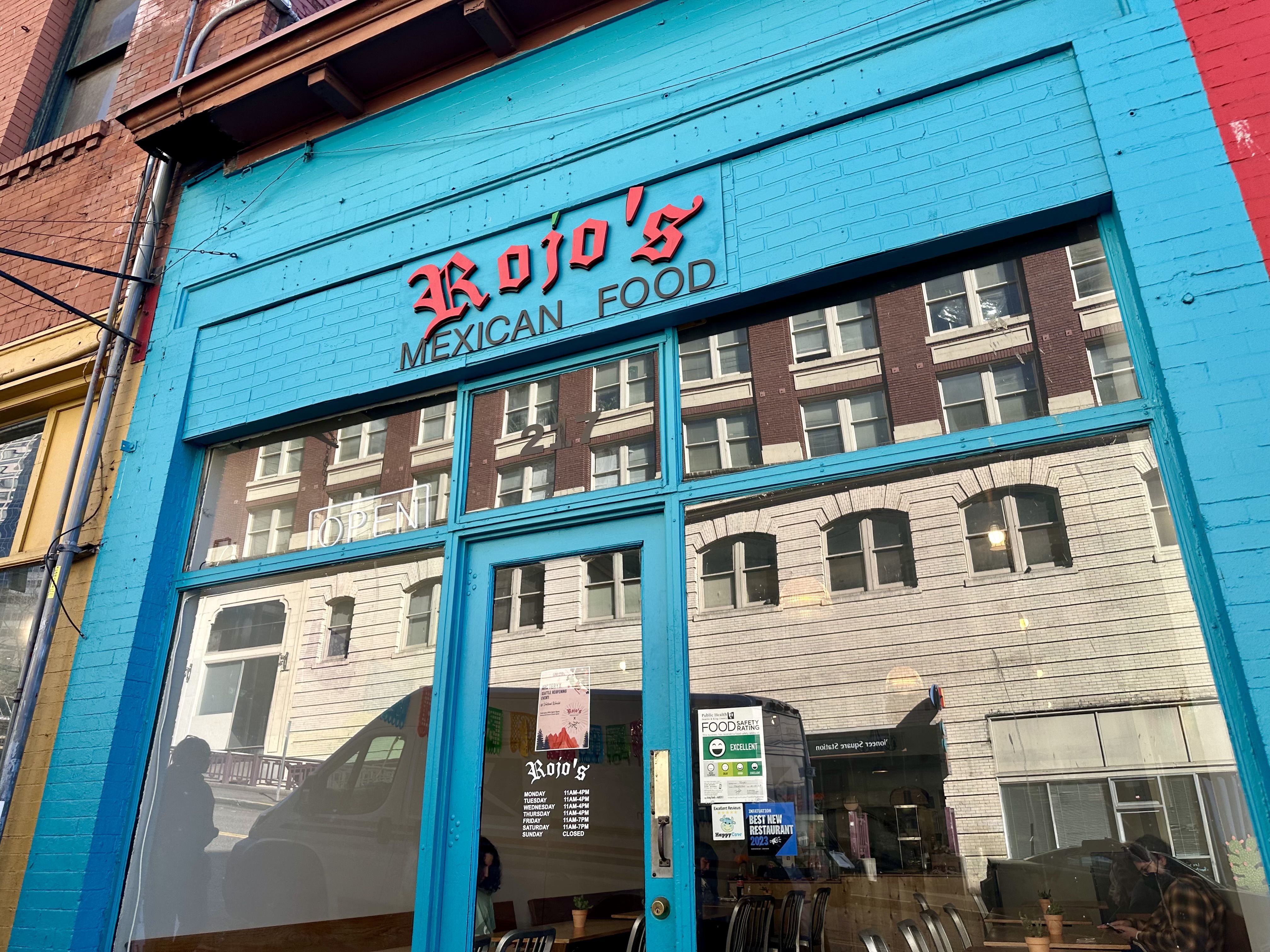 Try Rojo's Mexican Food for good vegan fare in Seattle - Axios Seattle