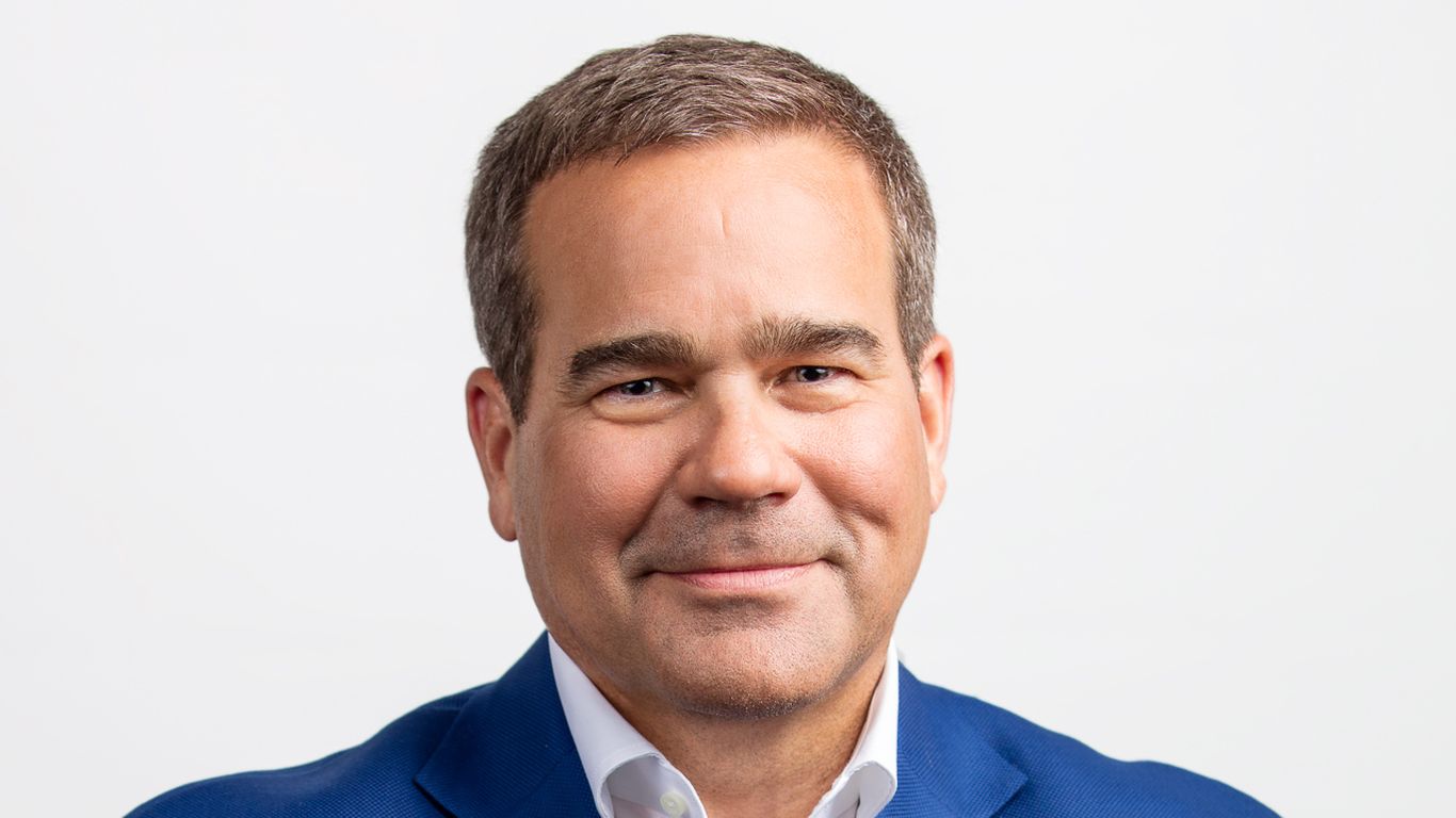 How Principal Financial Group CEO Dan Houston starts his day - Axios ...