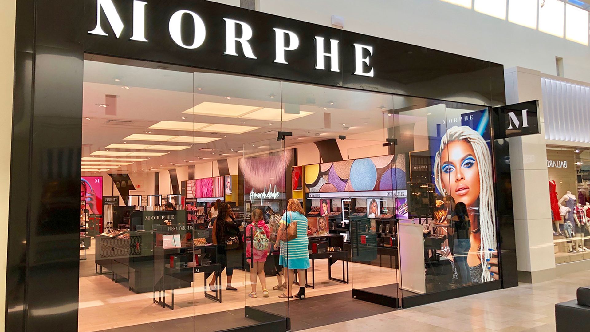 Go inside: Morphe now open in SouthPark mall - Axios Charlotte