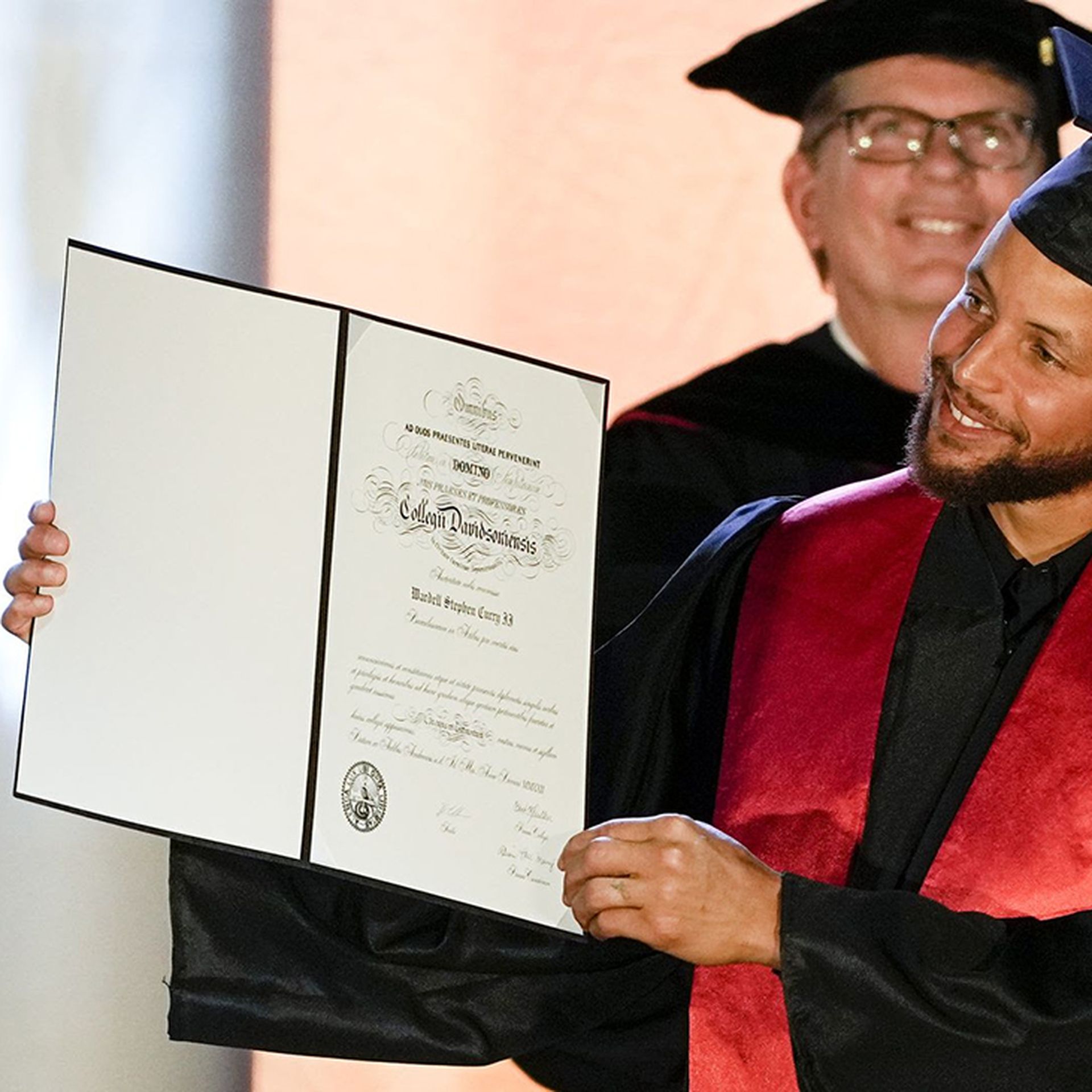 Does Steph Curry Have A College Degree