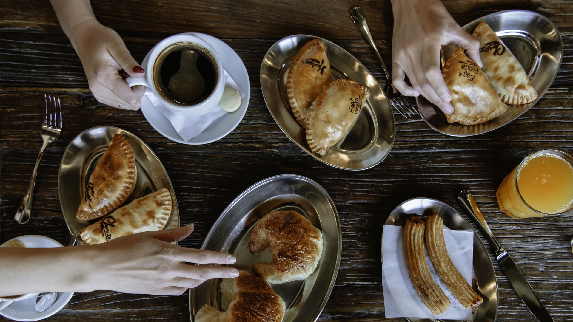 Maria Empanada opens new Denver location on Colfax Avenue - Axios Denver