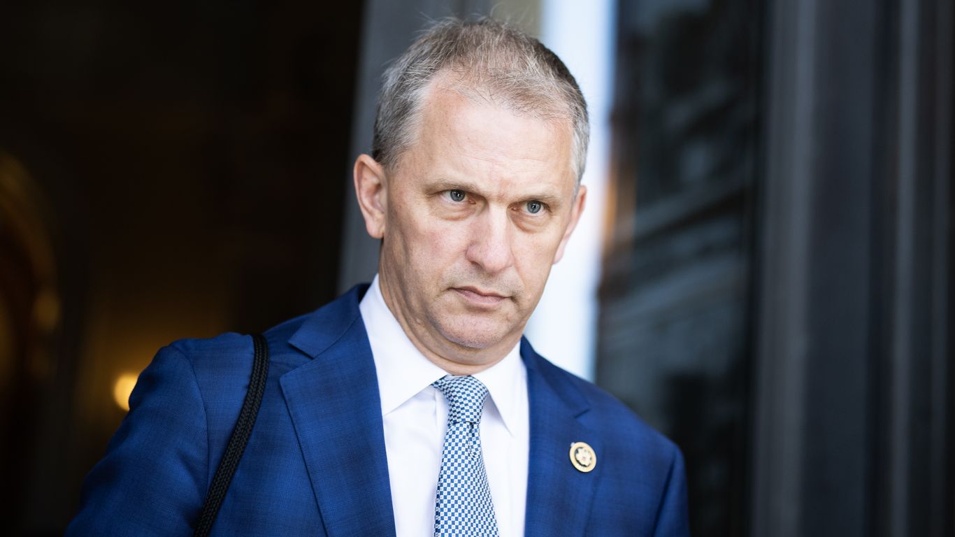 Casten offers permitting reform path