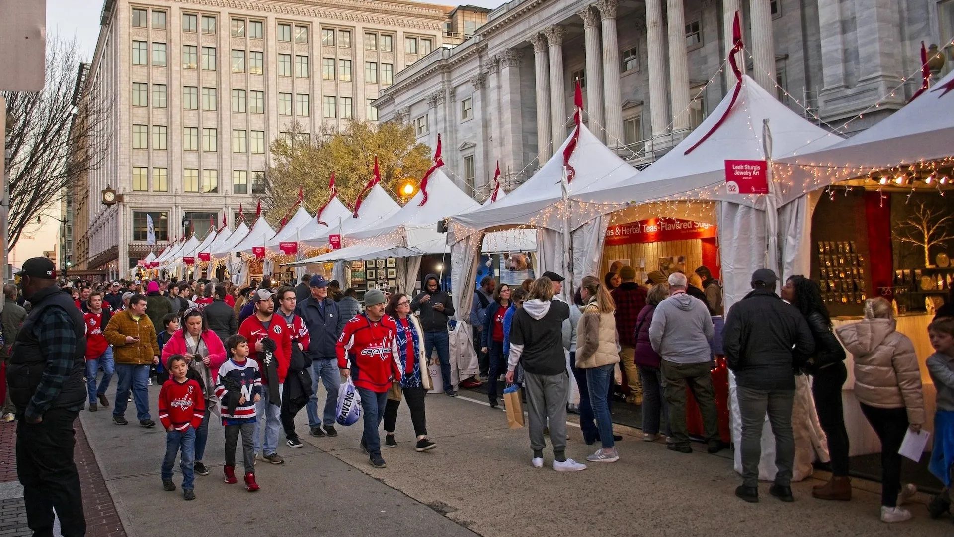 Best holiday markets in the DC area - Axios Washington D.C.