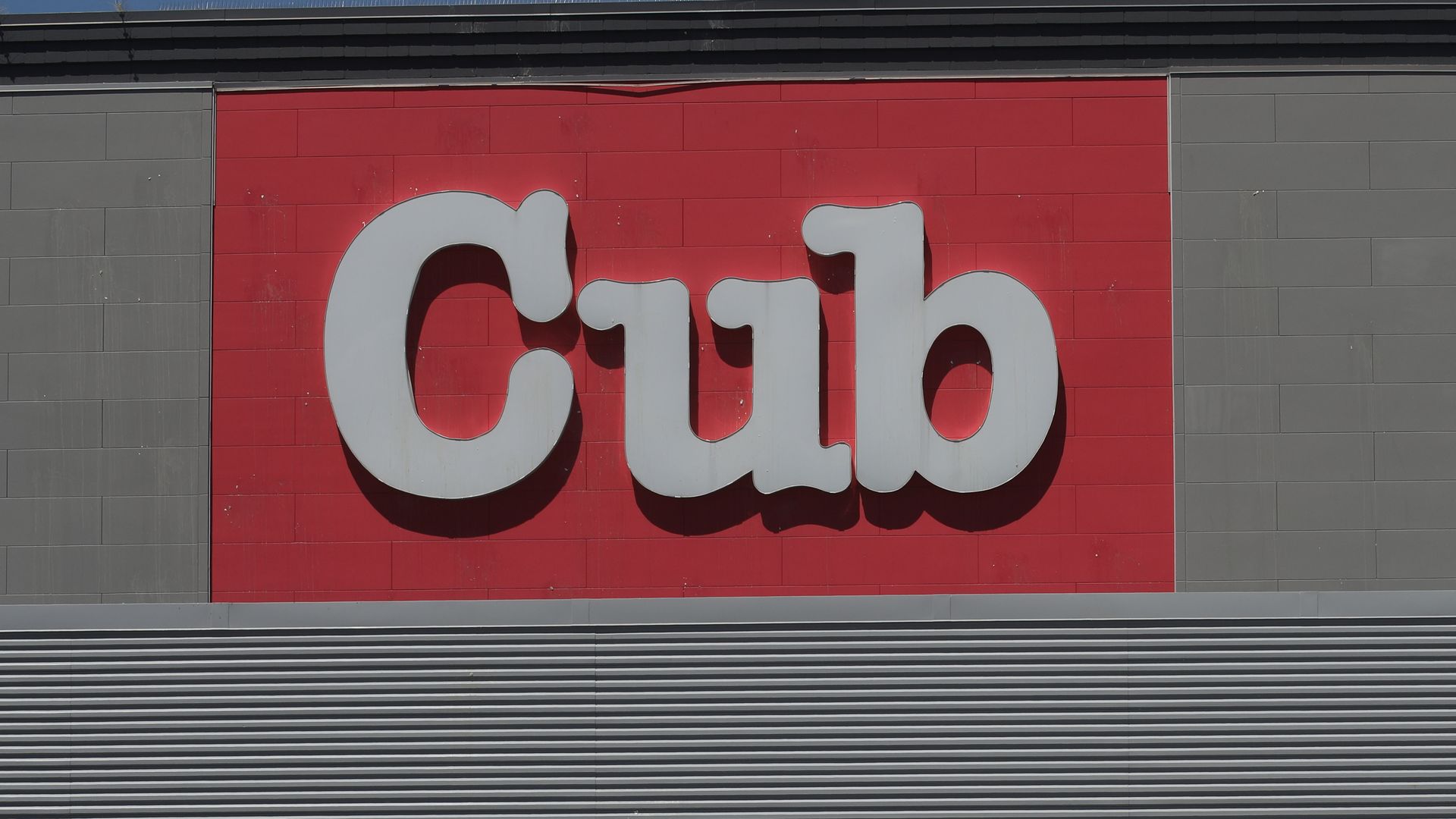 Cub Foods closing Midway St. Paul store - Axios Twin Cities