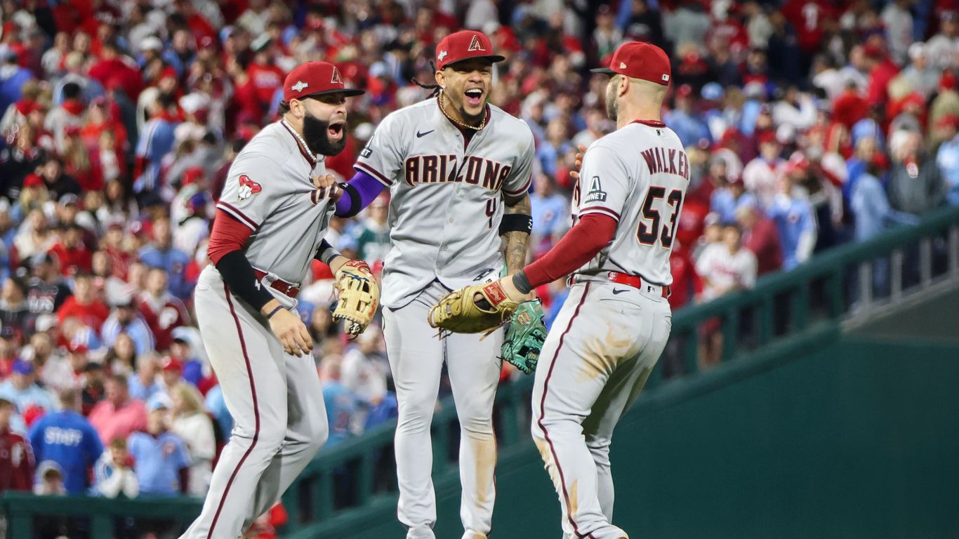 What happened in 2023 in Phoenix: World Series, heat wave - Axios Phoenix