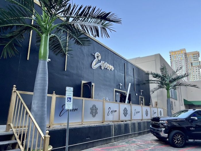 New nightclub Encore and lounge XOXO now open in Uptown - Axios Charlotte