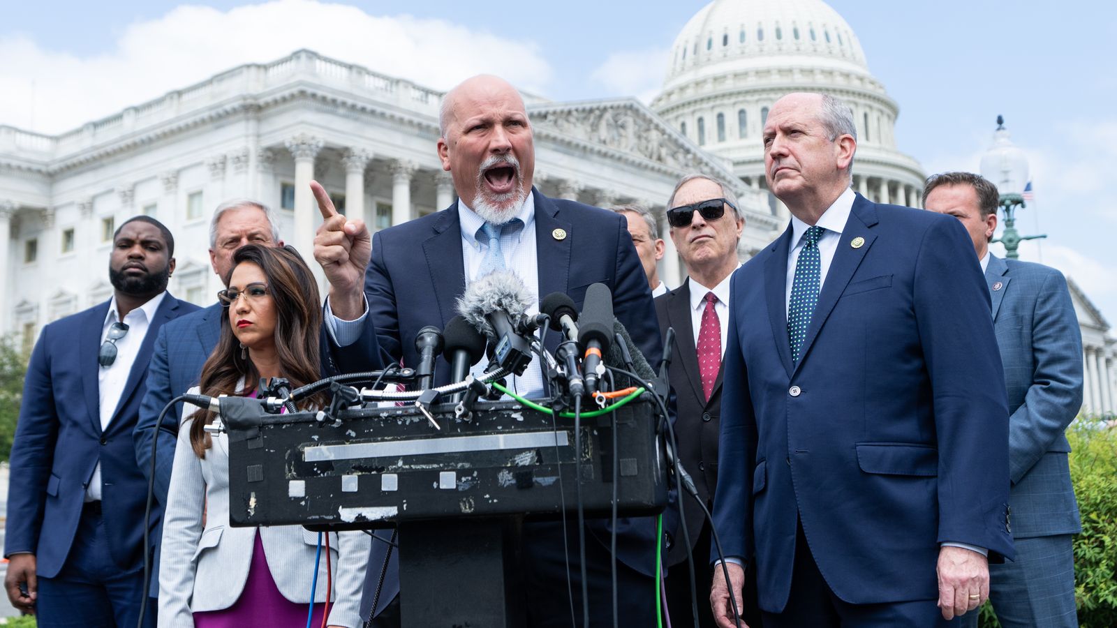 Andrew Solender - Axios