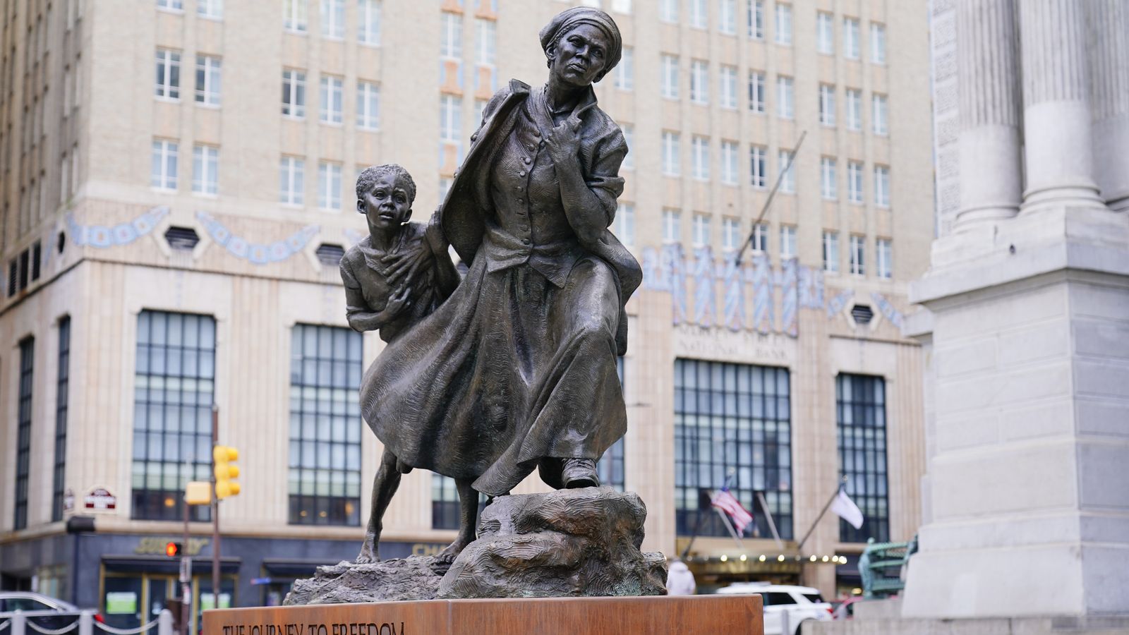 Philly backpedals on Harriet Tubman statue plans - Axios Philadelphia