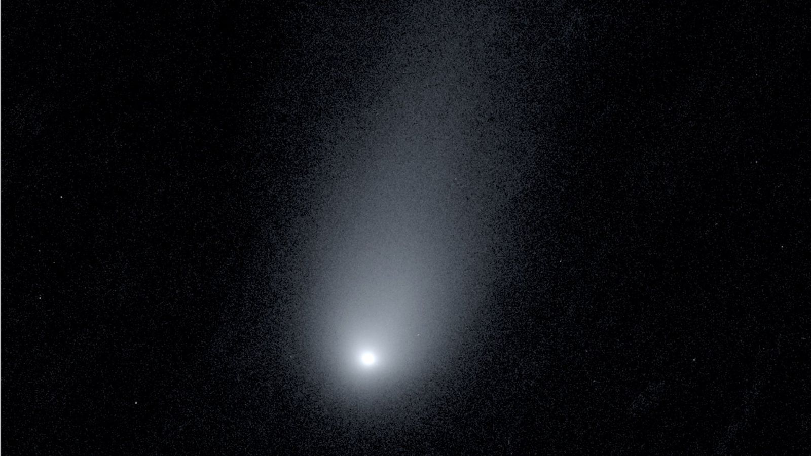 Newfound interstellar comet shines as it moves closer to the Sun