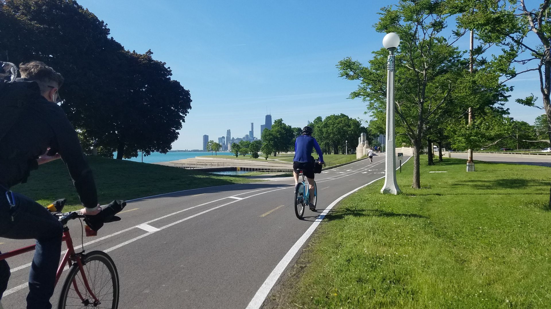 Lime pushes for scooters on Chicago's Lakefront Trail - Axios Chicago