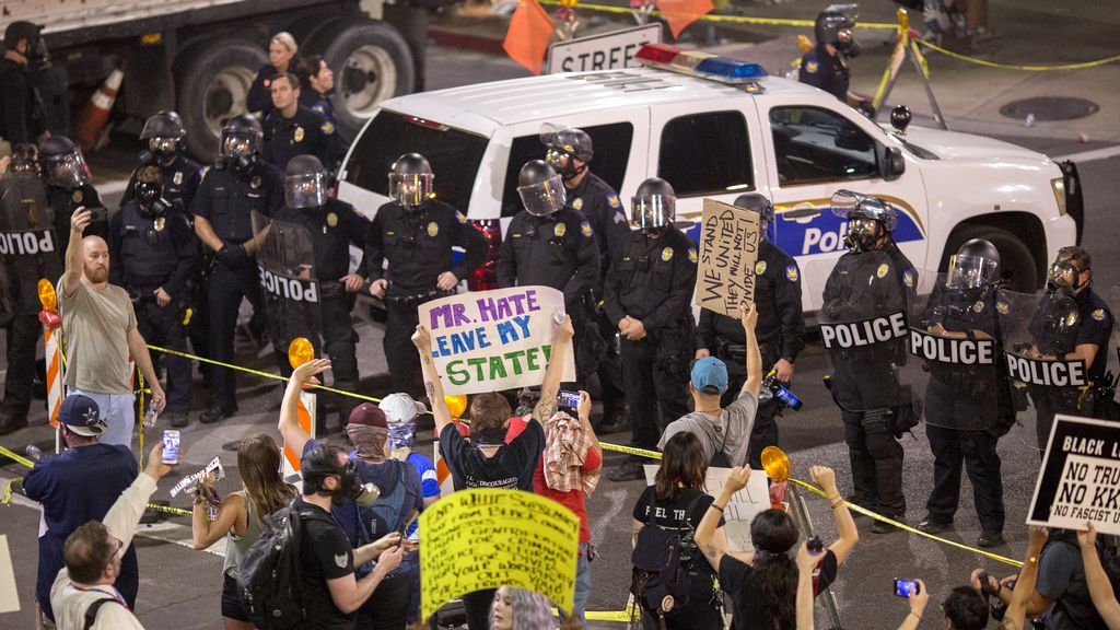 DOJ investigating city of Phoenix and Phoenix police department