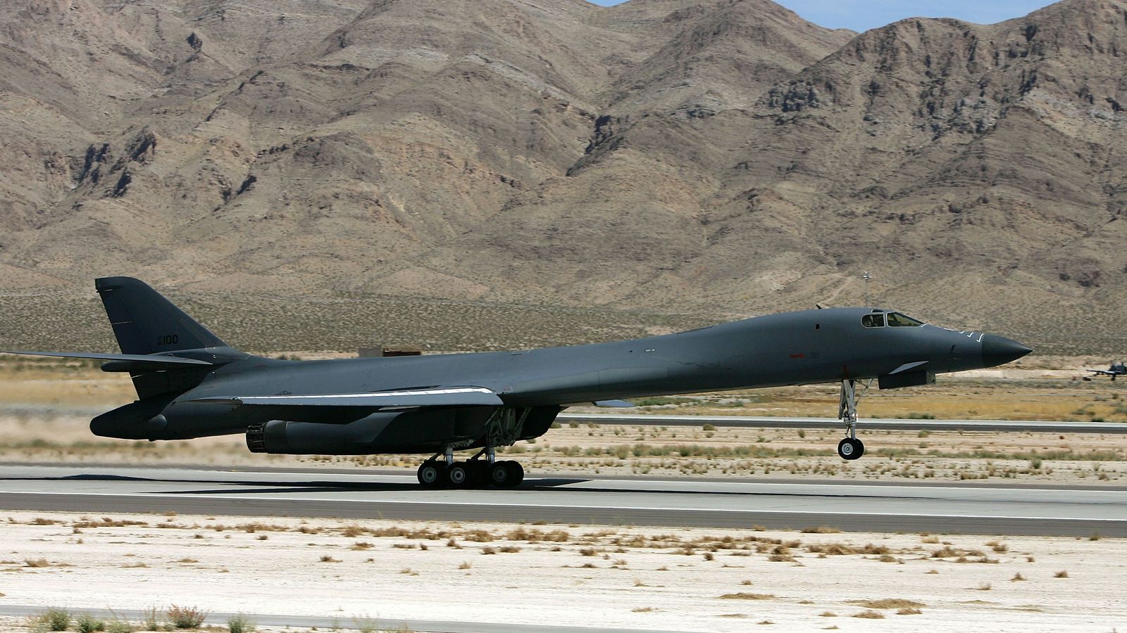 U.S. Air Force grounds all B-1 Bombers